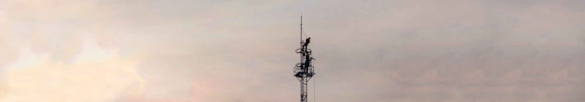Tower Light Service Programs | Obstruction Light Maintenance