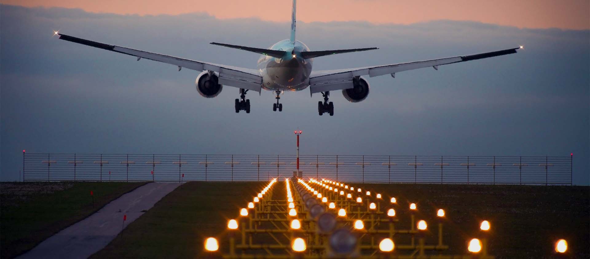 Flash Technology Aviation Obstruction Lights | Aircraft Tower Lights