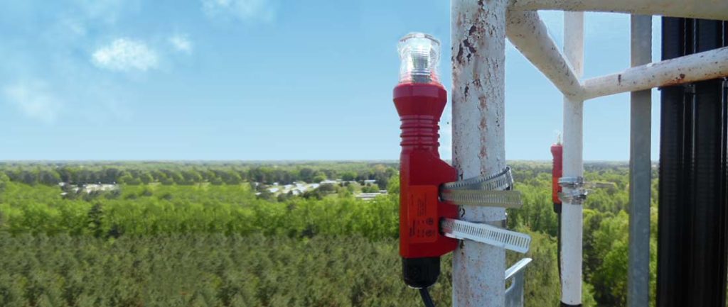 FAA L-810 Marker Lights for Vanguard Medium Tower Lighting Systems ...